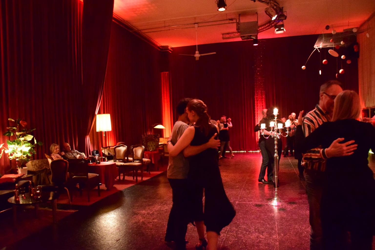 Veranstaltungen von 27. Juni – 2. Juli › Milonga › – Tango Kalender